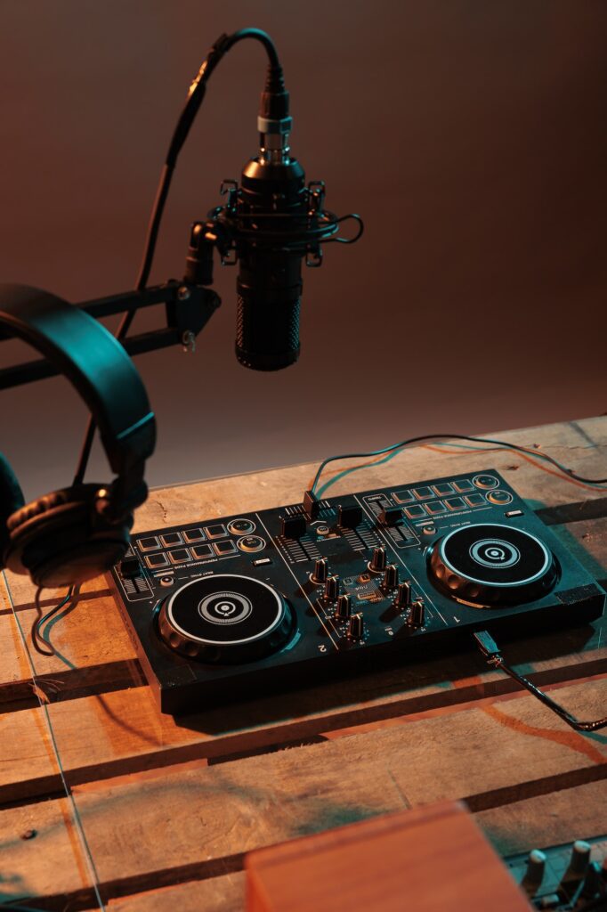 5 consejos para convertir tu cuarto en un estudio DJ - DJ GYM